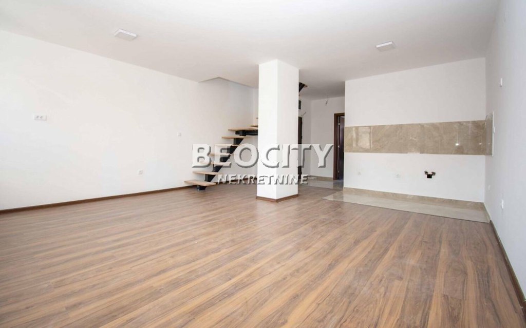 Zemun, Galenika, Mihaila Vukše , 4.0, 98m2, 650EUR