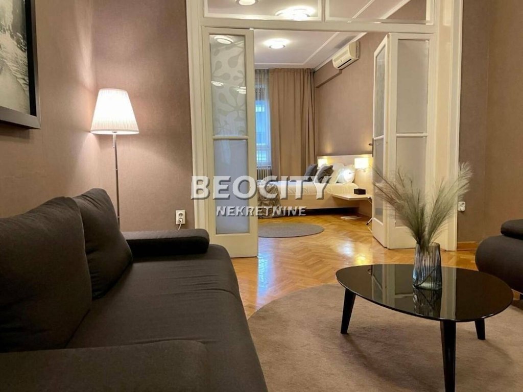 Stari grad, Knez Mihailova, Kneza Mihaila, 2.0, 58m2, 1000EUR