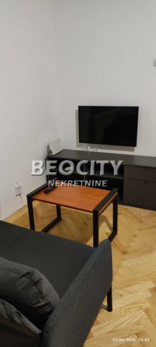 Stari grad, Gundulićev venac, Gundulićev venac, 1.0, 32m2, 500EUR