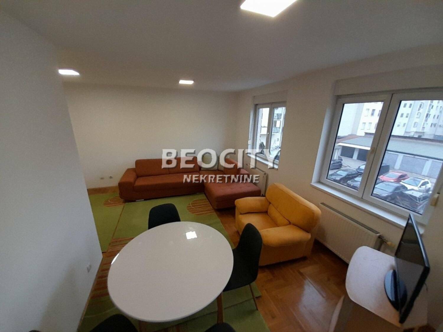 Novi Sad, Nova Detelinara, Veselina Masleše, 3.0, 60m2, 500EUR
