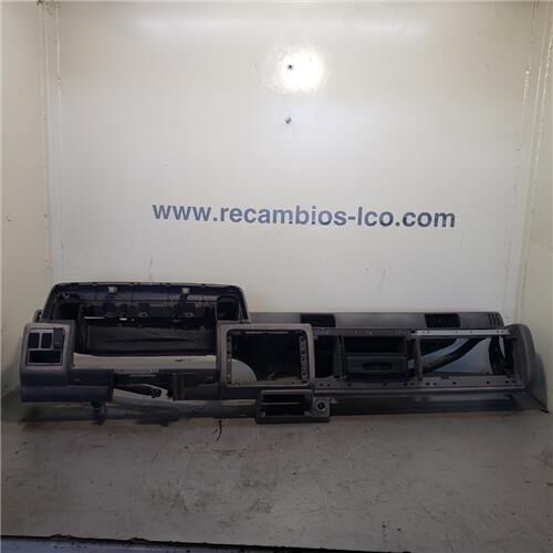 68236 0T000 navlaka na instrument tablu za Nissan CABSTAR kamiona