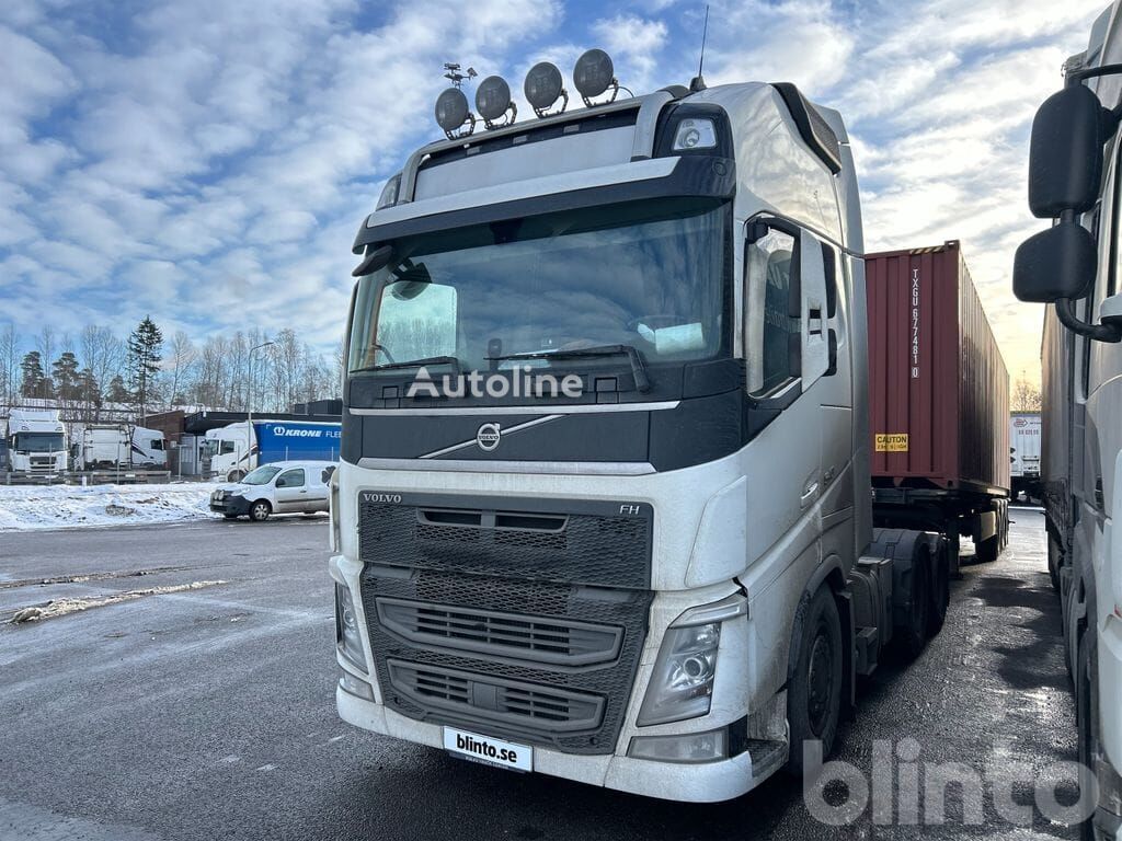 Prodaje se Volvo FH 62 TT tegljač na aukciji