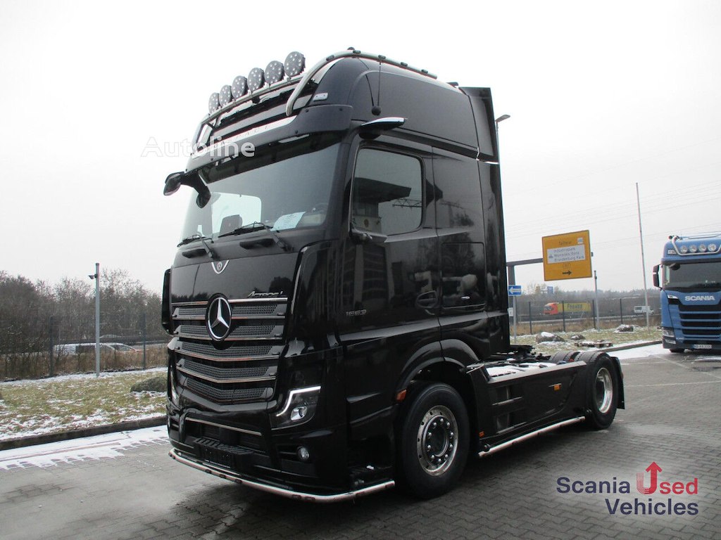 Mercedes-Benz Mercedes Benz Actros 1853LS mit Sitzecke tegljač