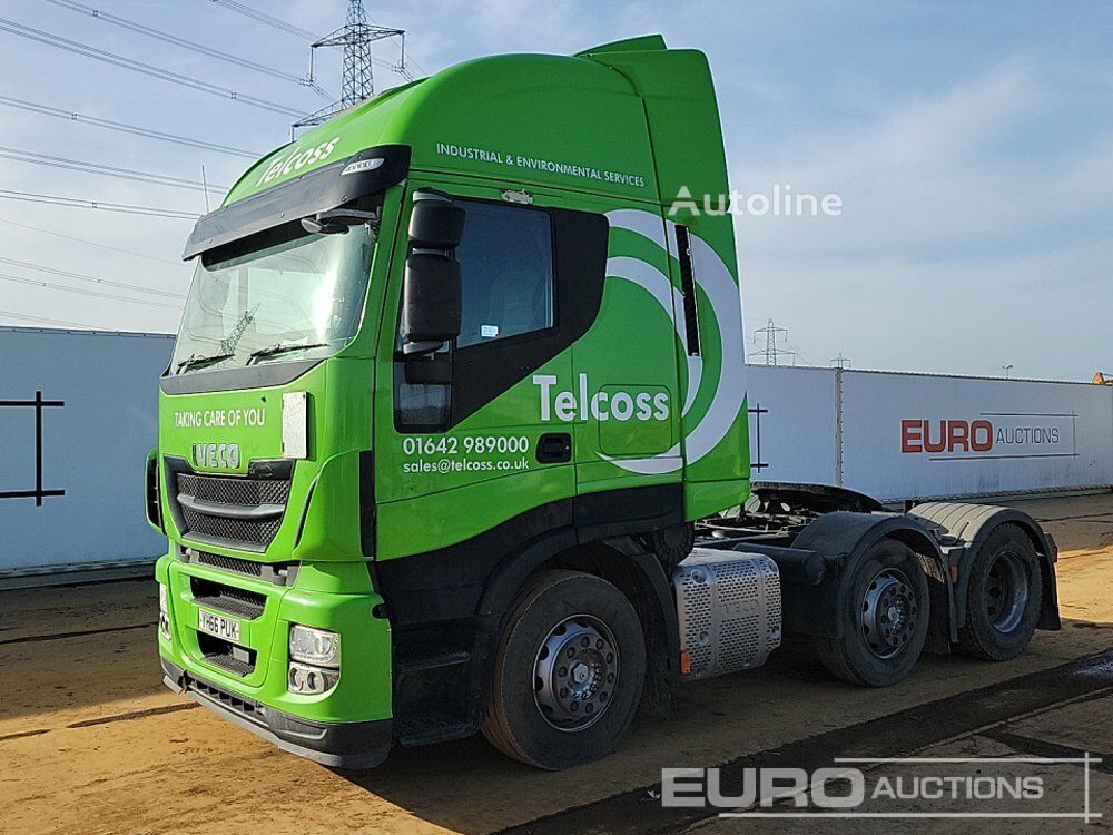 Prodaje se IVECO AS440STX tegljač na aukciji