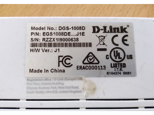 D-Link DGS-1008D 8-portni gigabitni switch