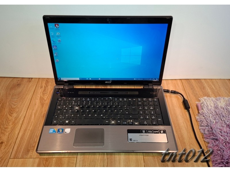 == ACER Aspire 7745G= Intel i7-740QM = 4Gb= 17,3 HD+ ==