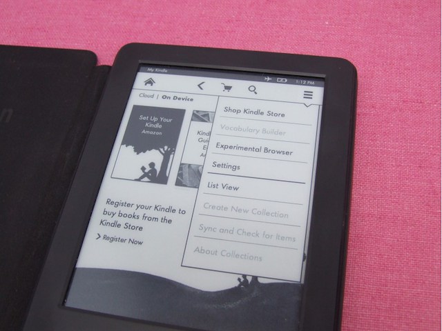Amazon Kindle 7th Gen 4GB / WiFI+ORIGINAL adapter+GARAN
