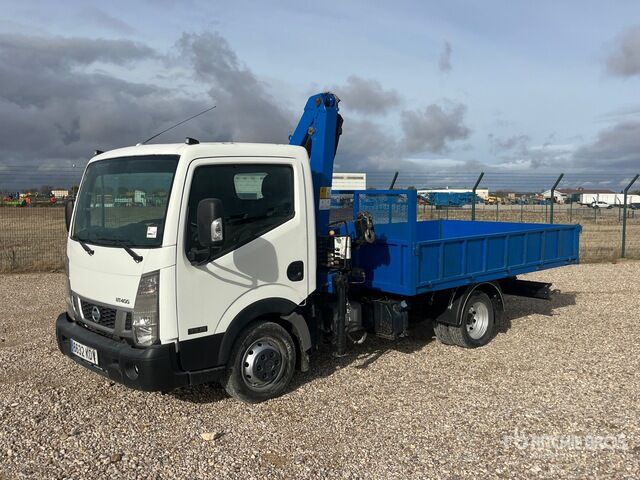 Prodaje se Nissan Cabstar NT400 35.15 kiper na aukciji