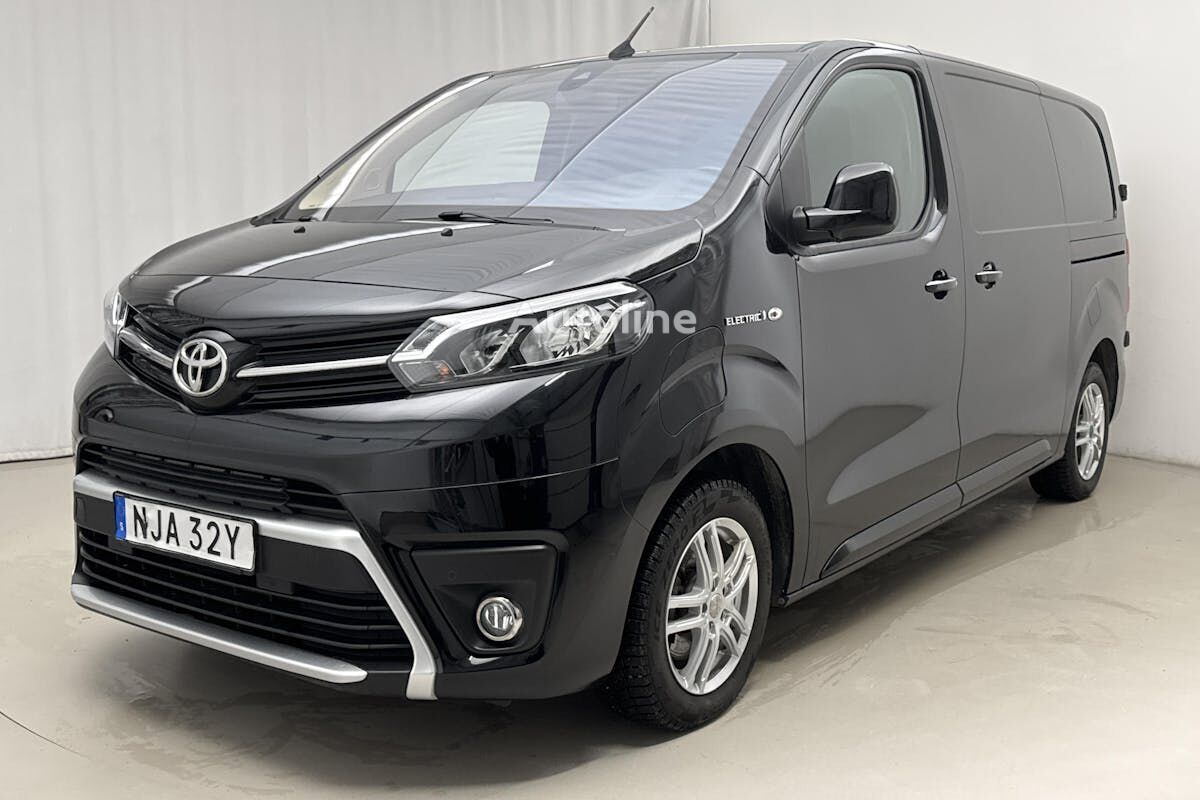 Prodaje se Toyota Proace minibus furgon na aukciji