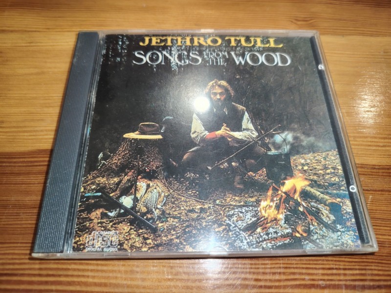 Jethro Tull – Songs From The Wood (UK CD)