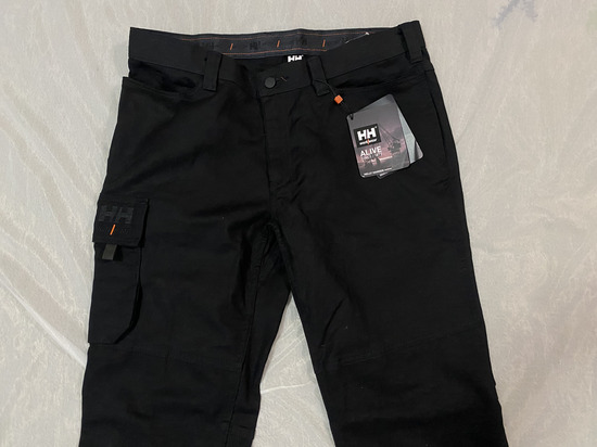 Helly Hansen original pantalone sa etiketom