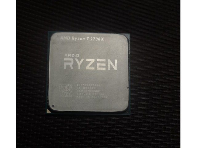 AMD Ryzen 2700X
