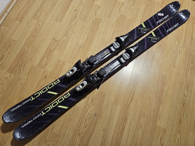 Freestyle skije Fischer Addict Pro 161 161cm r16m Twin