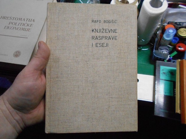Rafo Bogišić - Književne rasprave i eseji