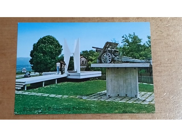 Bosanski Petrovac - Spomenik - Bosna - Čista