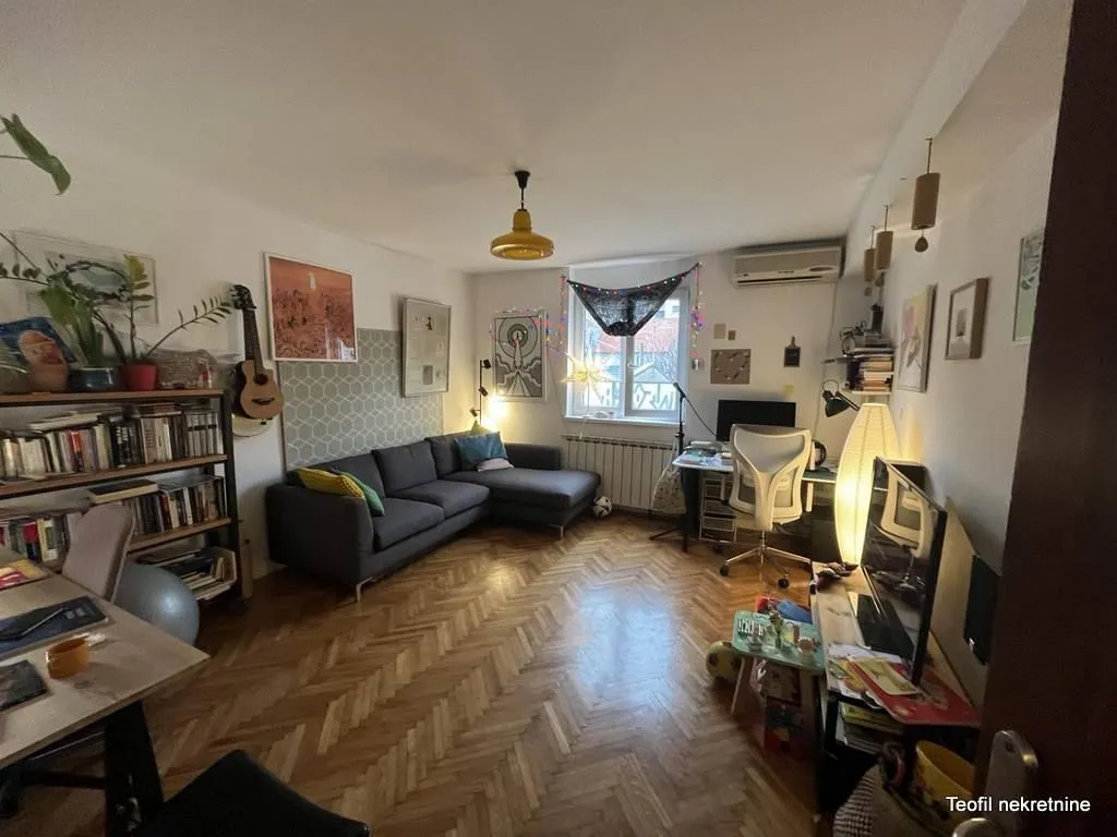 Prodaja, trosoban stan, 72m², Topličin venac, Beograd