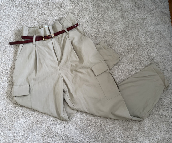 ZARA pantalone