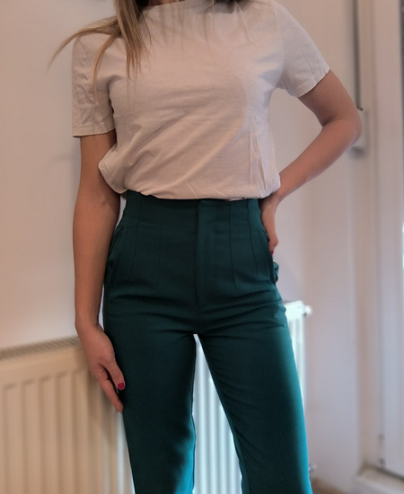 Zara pantalone