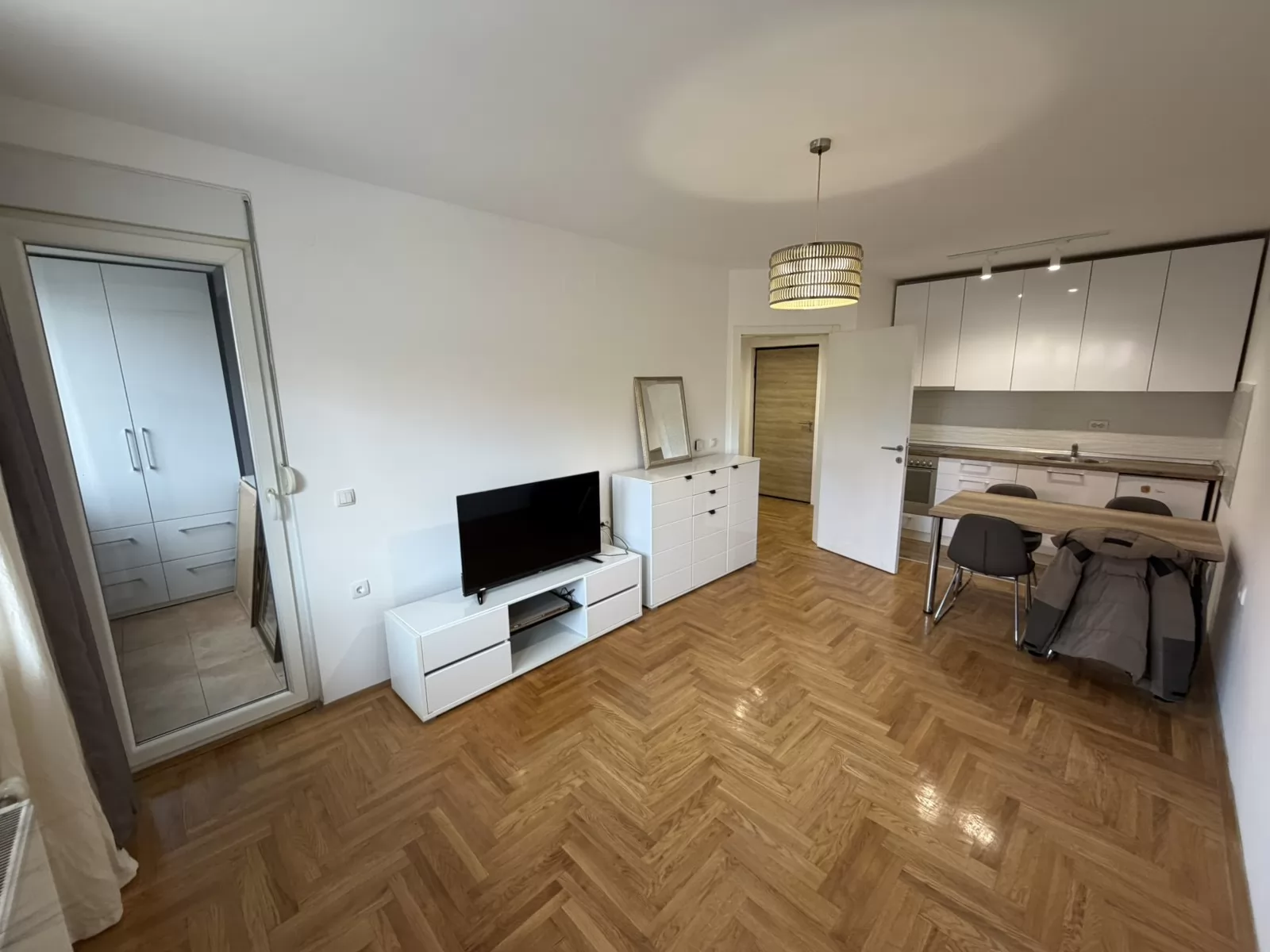 Stan,NOVI SAD,NOVO NASELJE,kv: 36, € 119500, ID: 1019301
