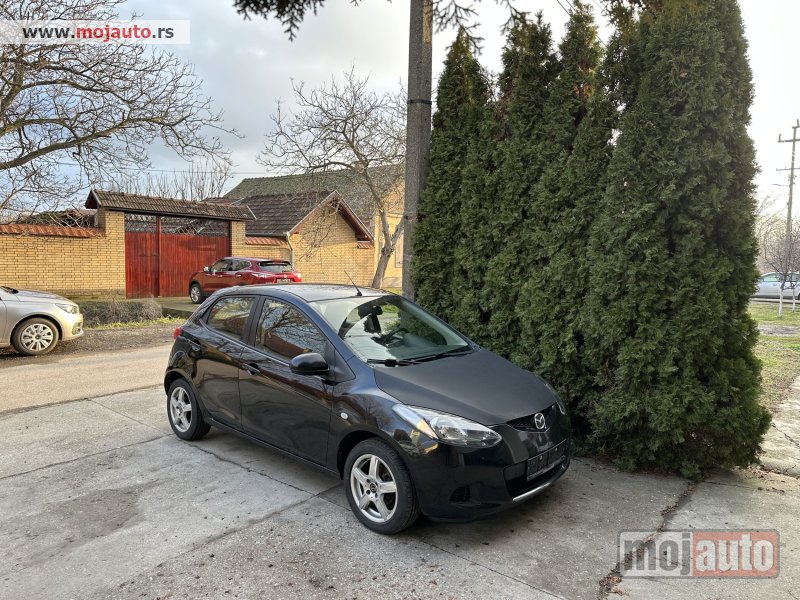 Mazda 2 1.3 benzin