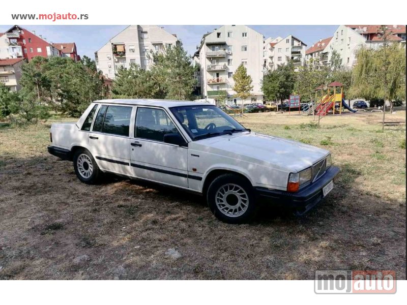 Volvo 740 GLE