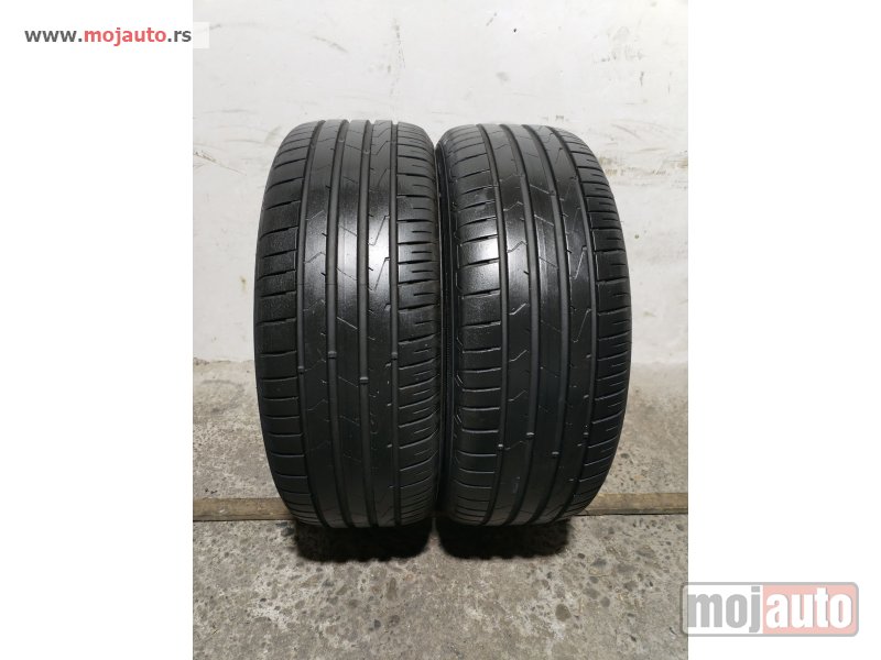 3525. Gume HANKOOK 16-ice, LETNJE 205/60, Šara 6,1 mm