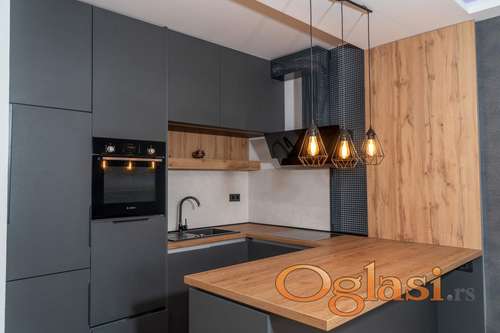 Stan, NOVI SAD, PAT. PAVLA, kv: 74m2, € 199000, ODMAH Useljiv
