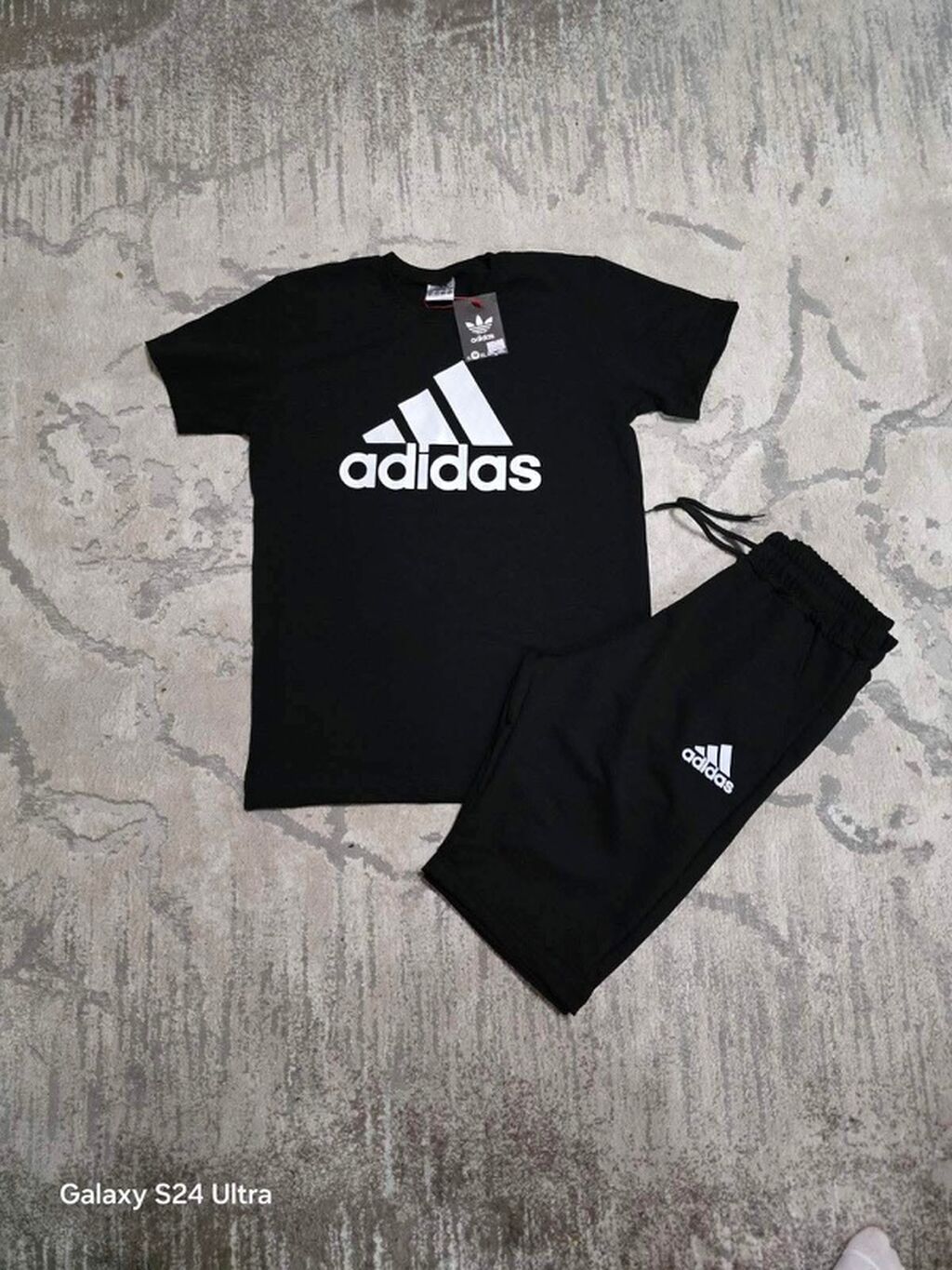 Trenerka Adidas, bоја - Crna