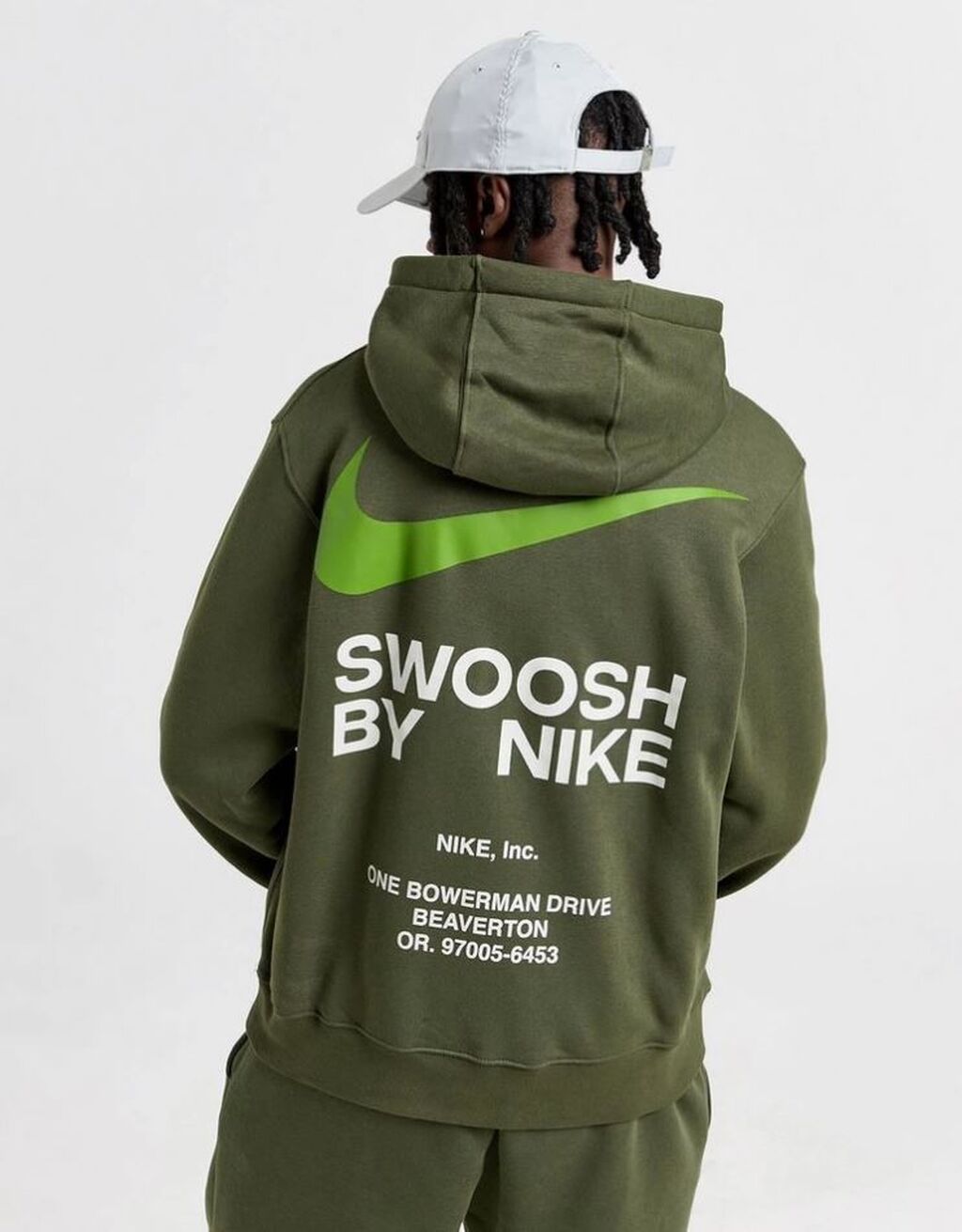 NIKE Club Swoosh graphic backprint hoodie vel. M NOVO IB