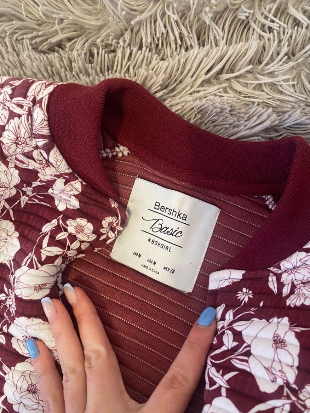 Bershka nova priginal jakna