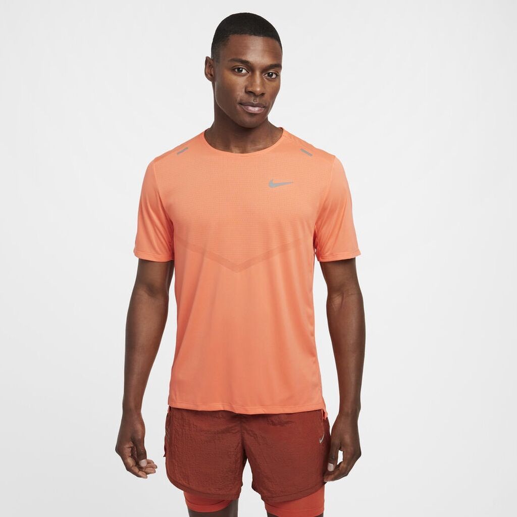 NIKE Rise 365 Men's Dri-FIT Short-Sleeve Running Top vel. M