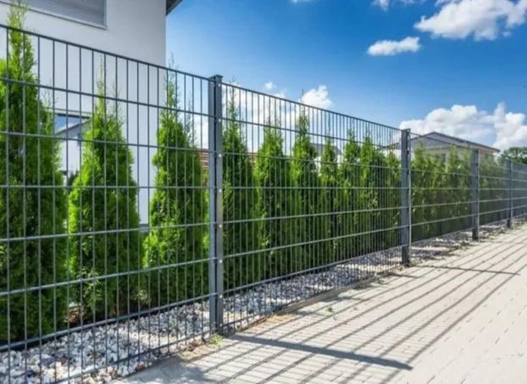    PANEL 2D 143x250 – 6/5/6 mm AKCIJA    Fence System doo Bulevar