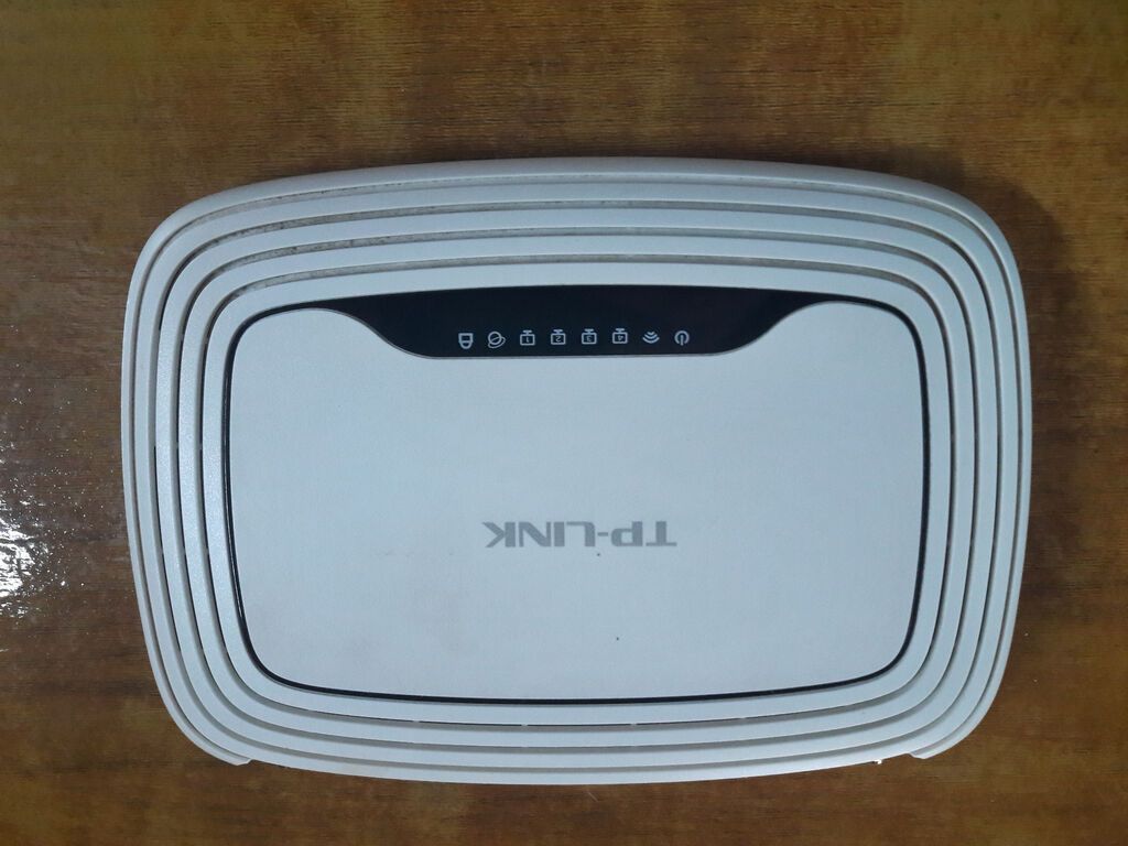 TP Link 300Mbps Wireless N Router TL-WR841ND HARDWARE FEATURES