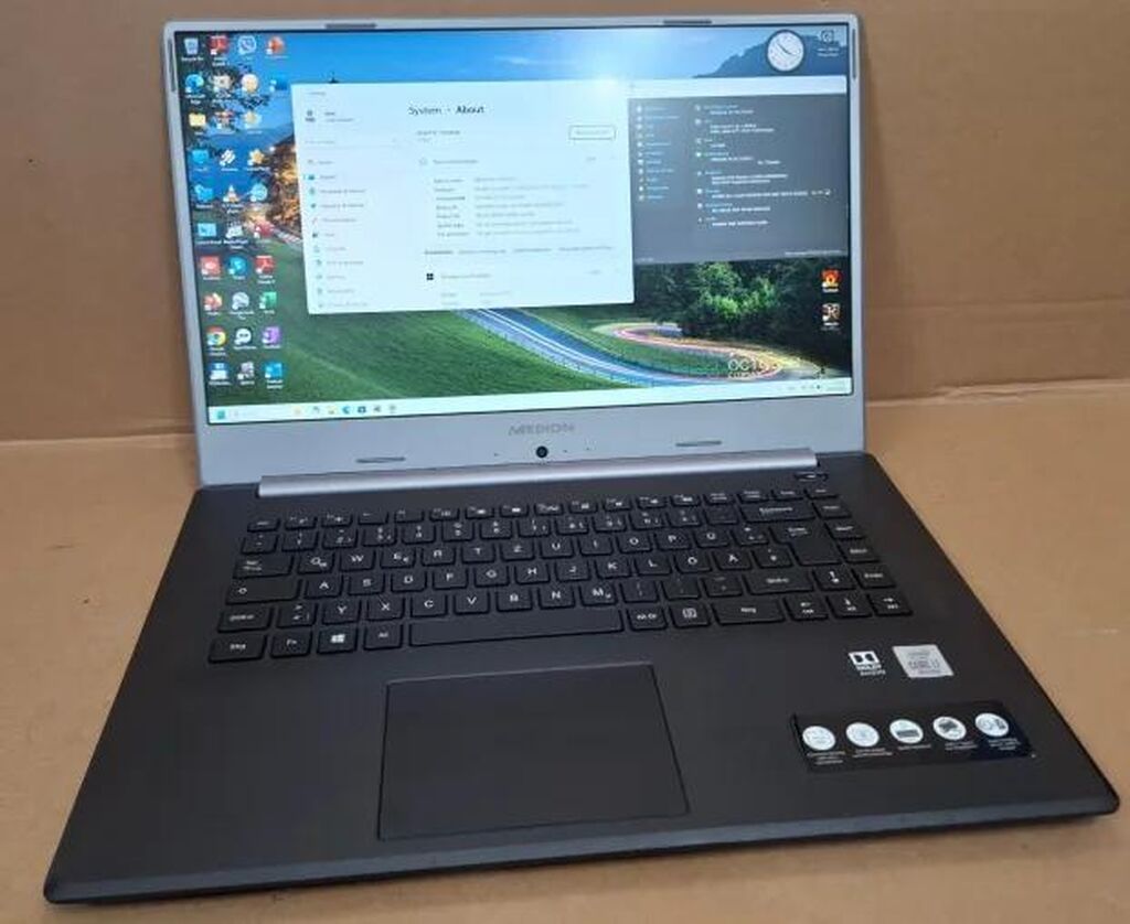 Medion S15447 Šifra proizvoda: L-1165 Medion S15447 je snažan laptop