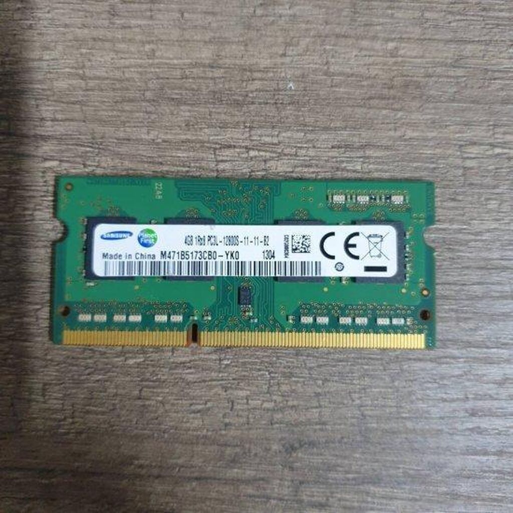 Samsung 4gb DDR3 PC3l 11 11 B2. ispravna
