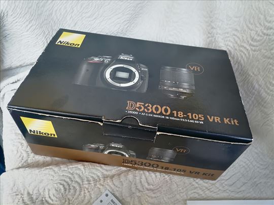 Nikon D5300 sa obj. 18-105 ili 18-55 8666 okidanja