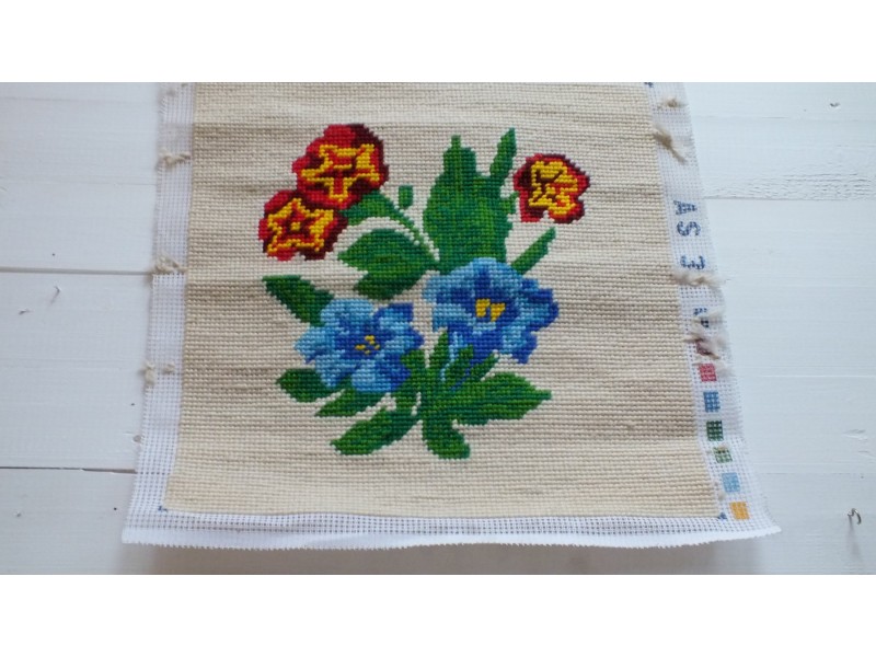 Goblen od vune za jastuk, rucni rad