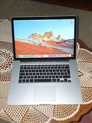 MacBook Pro A1398 EMC2909 i7 2015 2.2GHz 16gb 256g