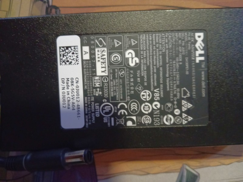 Dell 19.5v6.7a 130W