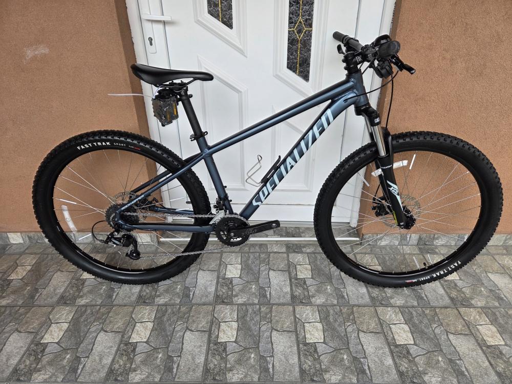 SPECIALIZED. 27.5. 2X8. MEZZO. M. Novo Glanc