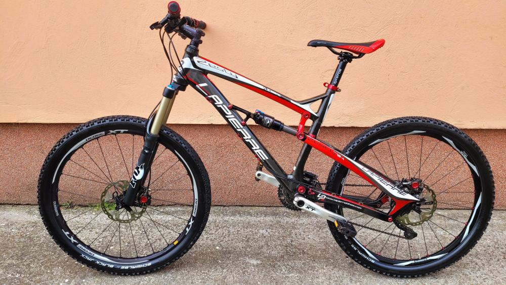 LAPIERRE 26"KARBON,DH FULAŠ,3x10,FOX-Svajcarska