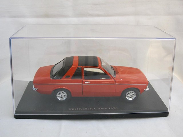 1:24 hachette opel kadett C aero