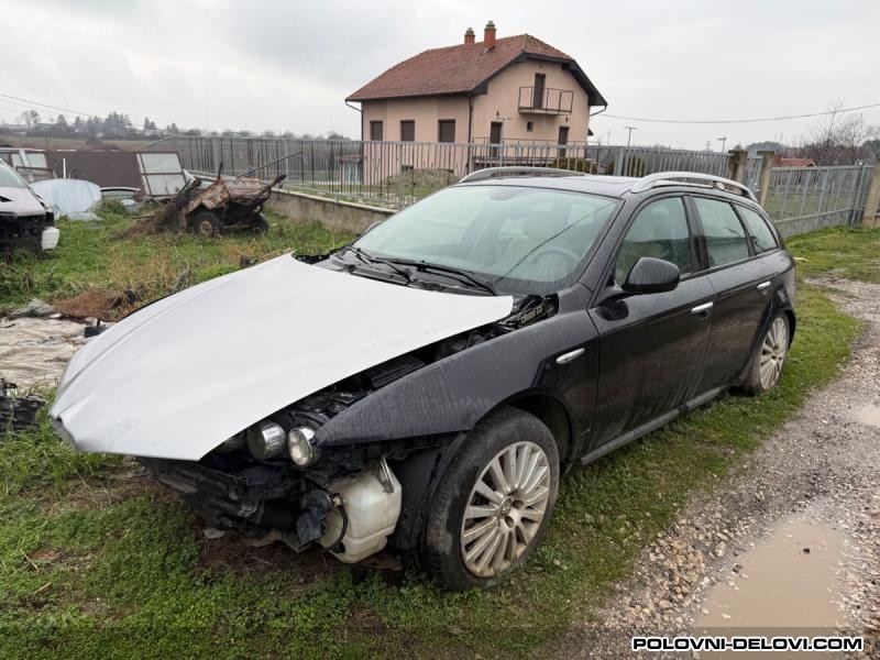 Alfa Romeo 159 Kompletan Auto U Delovima