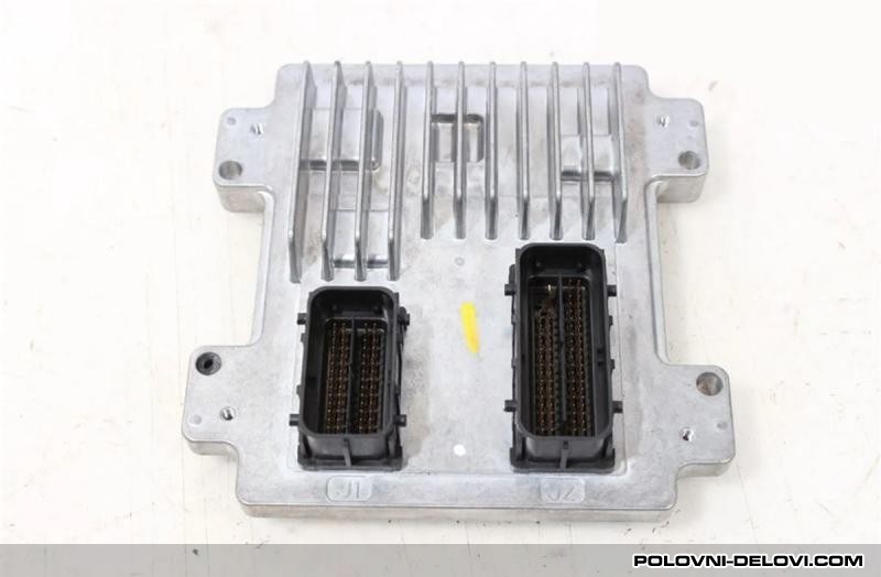 Opel Meriva MOTORNI KOMPJUTER Elektrika I Paljenje