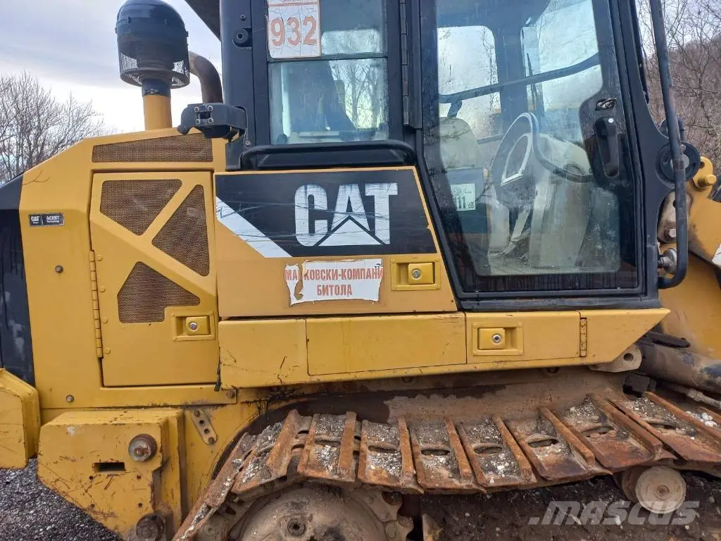 CAT 953 D