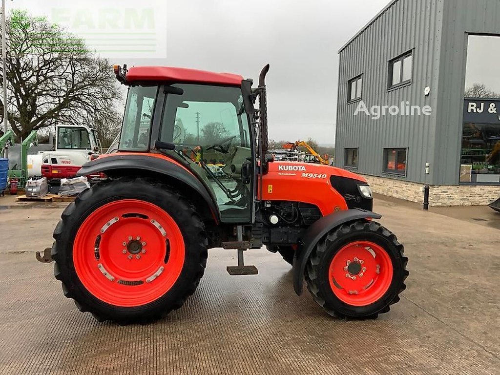 Kubota m9540 hydraulic shuttle tractor (st25480) traktor točkaš