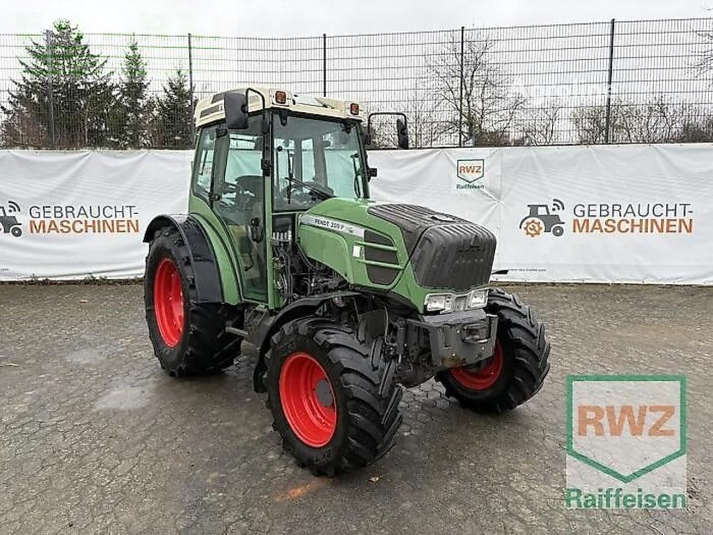 Fendt 209 p vario traktor točkaš