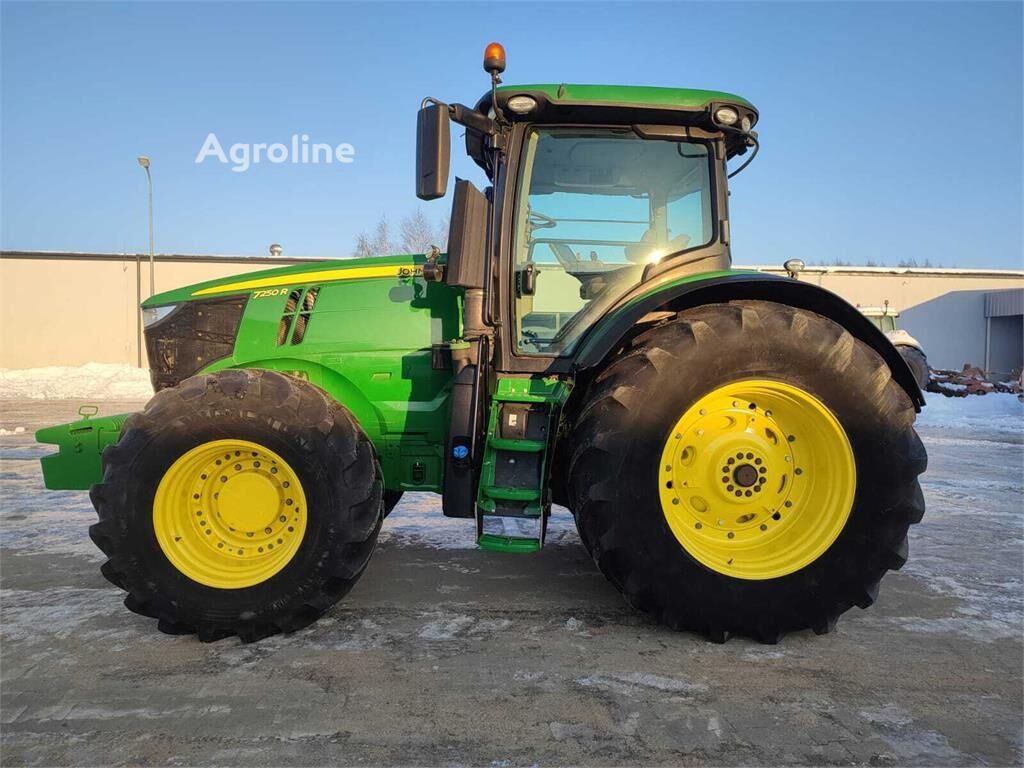 John Deere 7250R traktor točkaš