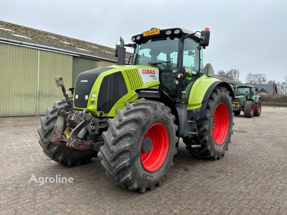 Prodaje se Claas Axion 840 traktor točkaš na aukciji