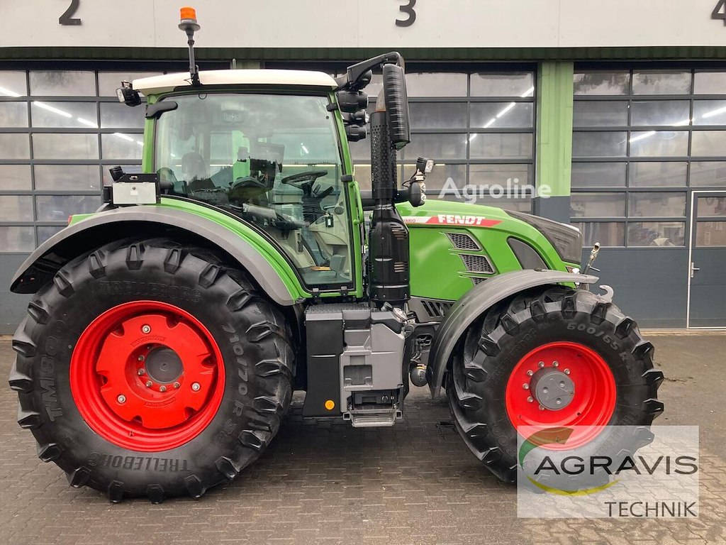 Fendt 724 VARIO GEN-6 traktor točkaš